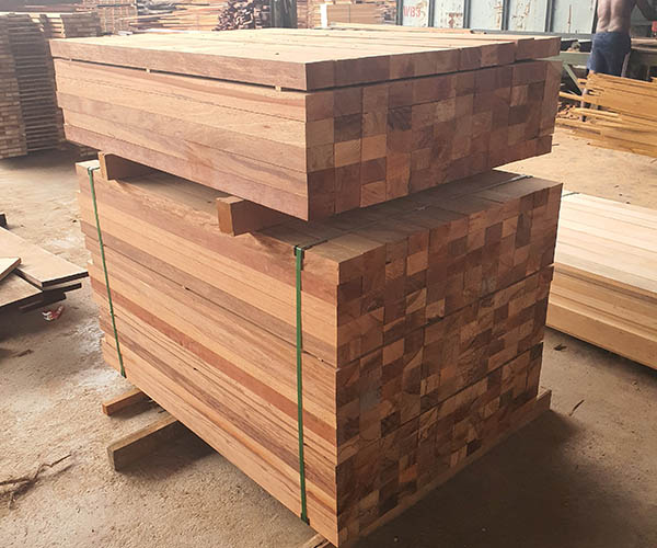 SOLID WOOD DECKING | TIMBER DECKING | OUTDOOR DECKING